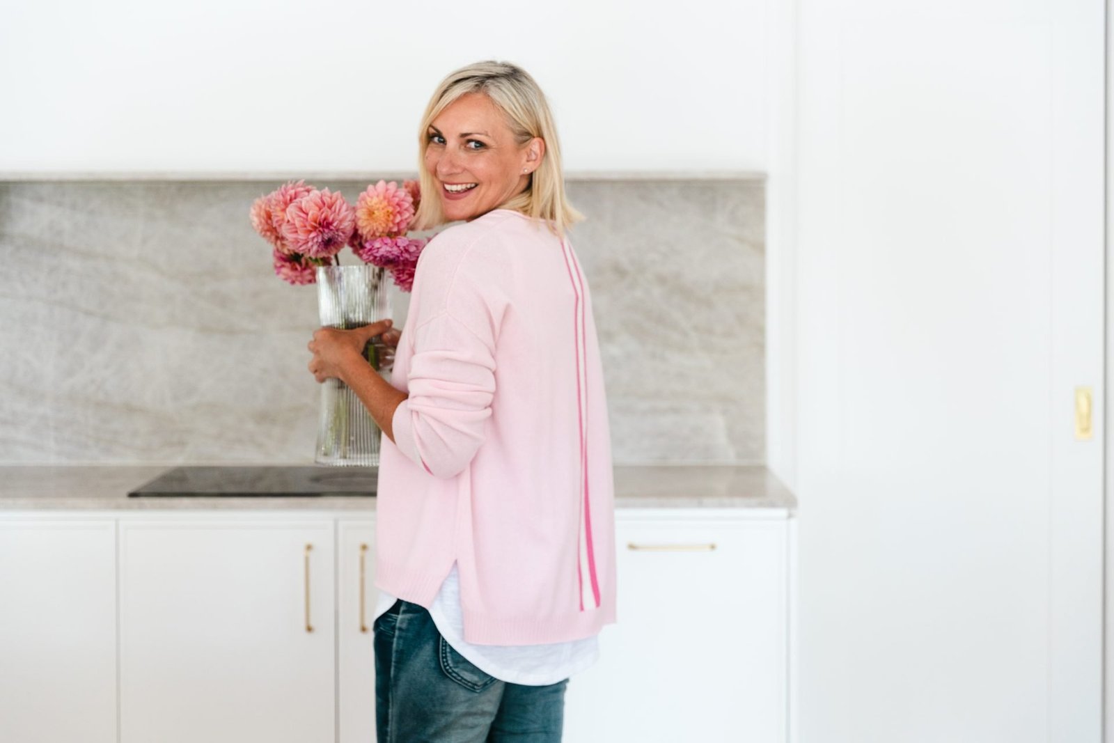 FASHION - Lisa Atkinson